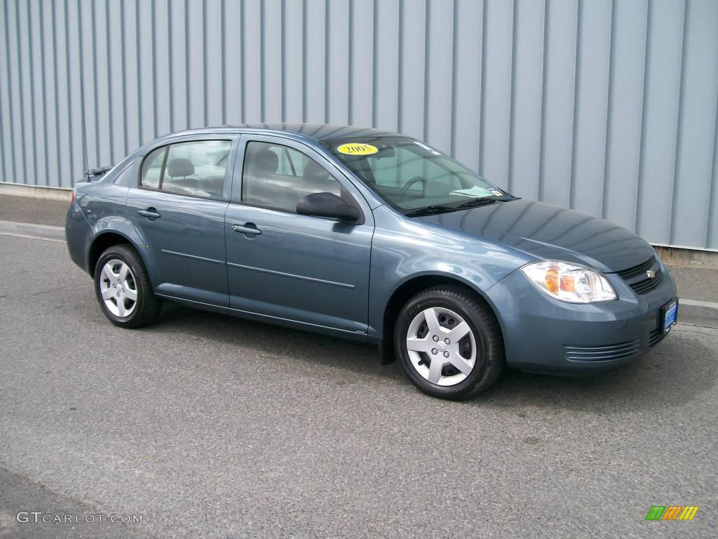 2005 Blue Granite Metallic Chevrolet Cobalt Sedan 1085684 GTCarLot 2005 Blue Granite Metallic Chevrolet Cobalt Sedan 1085684 GTCarLot