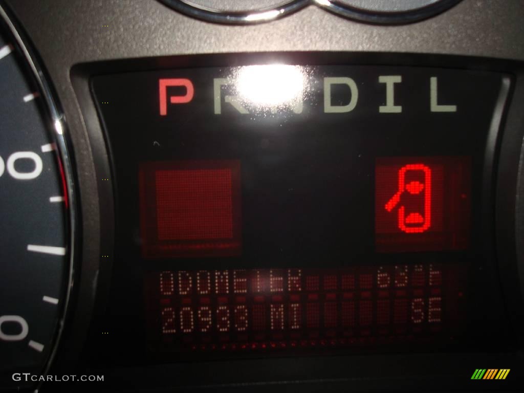 2008 Black Pontiac Torrent AWD #11771054 Photo #24 | GTCarLot.com - Car Color Galleries