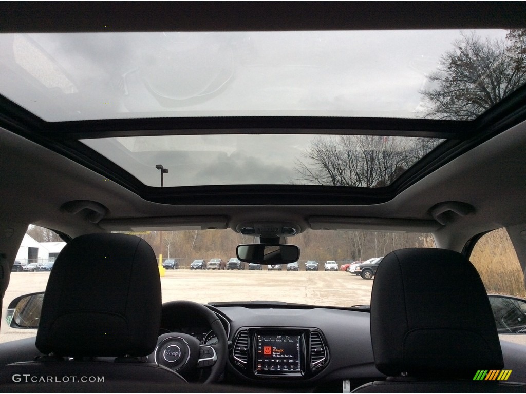 2019 Jeep Compass Limited 4x4 Sunroof Photos