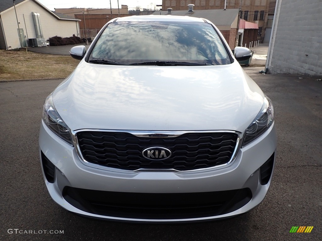 2020 Sparkling Silver Kia Sorento LX AWD #137516244 Photo #8 | GTCarLot.com - Car Color Galleries