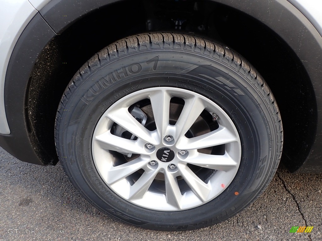 2020 Sparkling Silver Kia Sorento LX AWD #137516244 Photo #10 | GTCarLot.com - Car Color Galleries