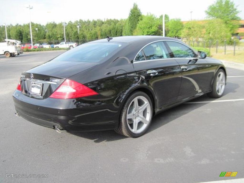 2010 Obsidian Black Metallic Mercedes Benz CLS 550 28802682 Photo 2 2010-obsidian-black-metallic-mercedes-benz-cls-550-28802682-photo-2