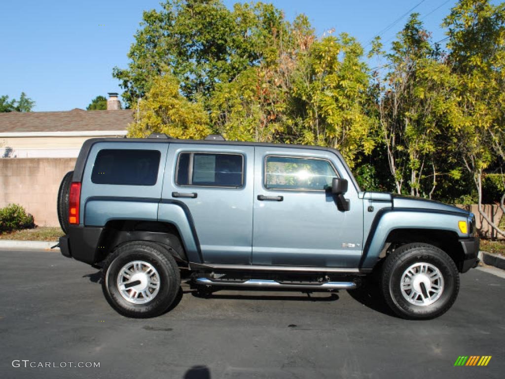 Hummer H3 Blue