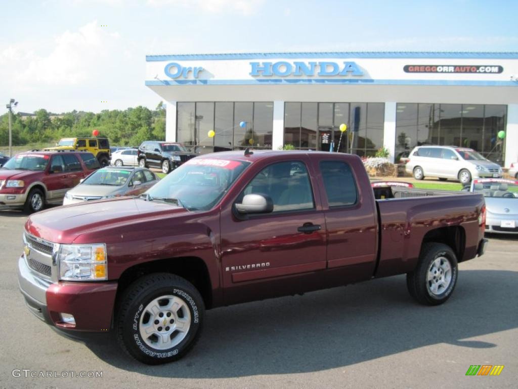 2008 Deep Ruby Metallic Chevrolet Silverado 1500 LT Extended Cab