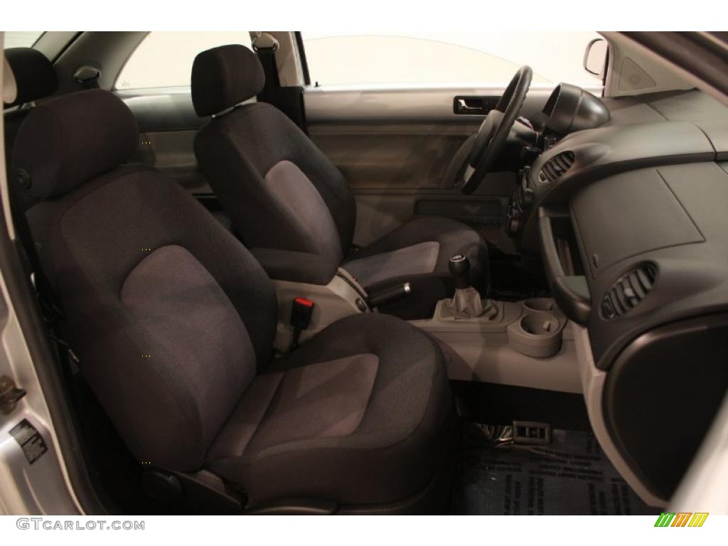 2003 Reflex Silver Metallic Volkswagen New Beetle GLS Coupe #41238251 Photo #11 | GTCarLot.com ...