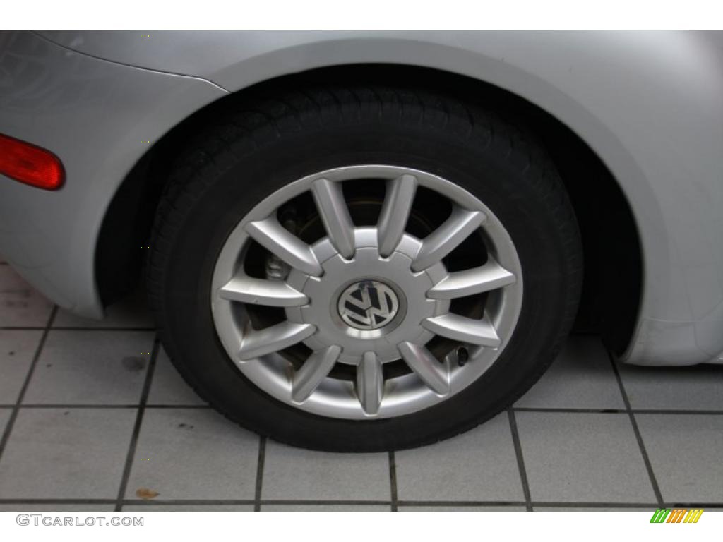 2004 Reflex Silver Metallic Volkswagen New Beetle GLS Coupe #42752890 Photo #12 | GTCarLot.com ...