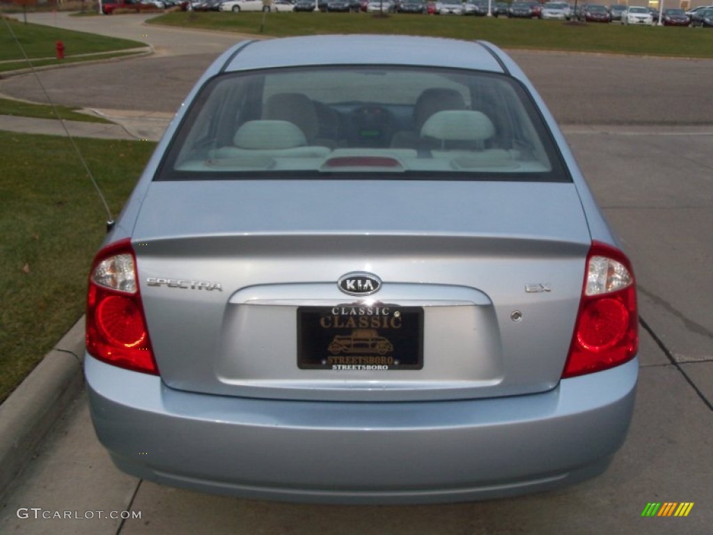 2006 Ice Blue Kia Spectra EX Sedan #56189281 Photo #5 | GTCarLot.com - Car Color Galleries
