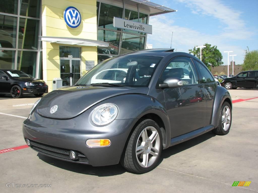 2005 Platinum Grey Metallic Volkswagen New Beetle GLS 1.8T Coupe #7800505 | GTCarLot.com - Car ...