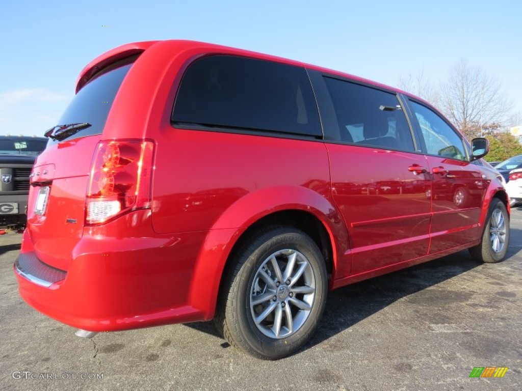 2014 Redline 2 Coat Pearl Dodge Grand Caravan SE 30th Anniversary 2014-redline-2-coat-pearl-dodge-grand-caravan-se-30th-anniversary